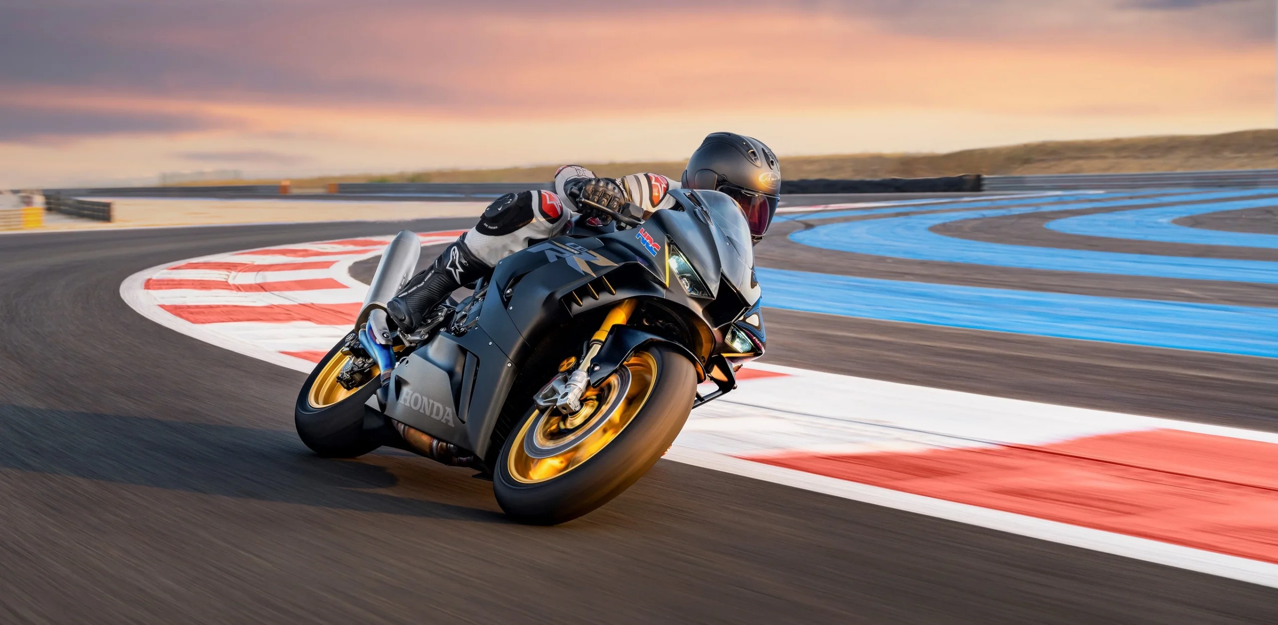 Honda CBR 1000RR-R Fireblade SP 2024 ganha nova cor | Webmotors