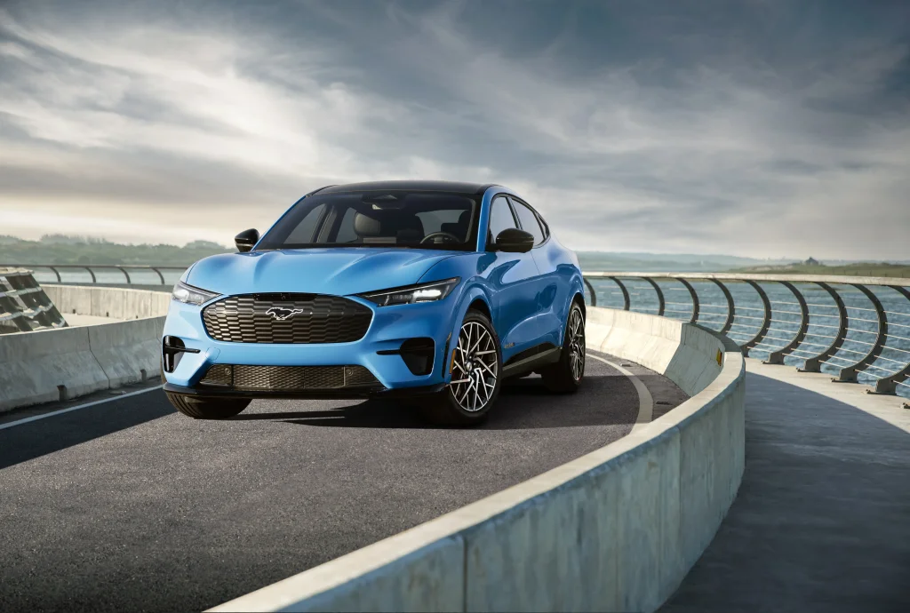 A história do Ford Maverick, o "Mustang nacional"