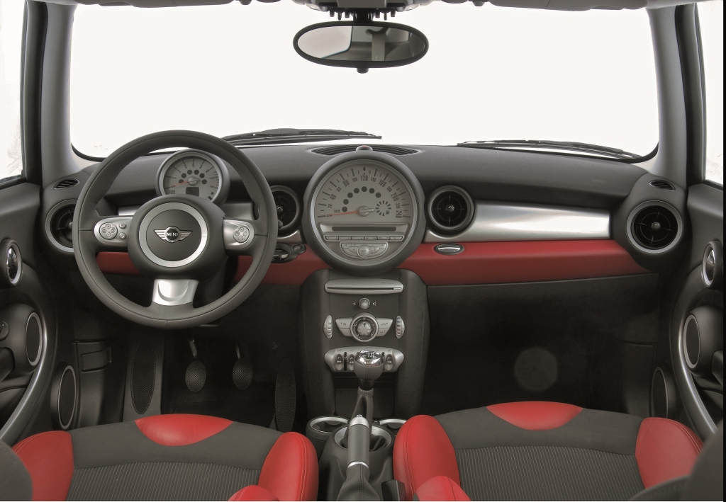 Usado Novo: Mini é mais acessível do que parece | Webmotors