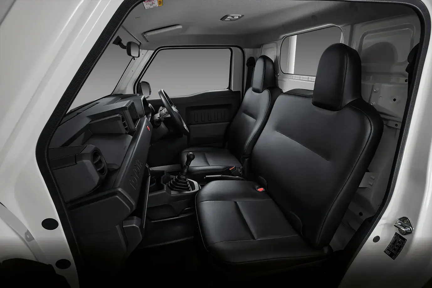 Hilux Champ: picape popular da Toyota é mais barata que um Fiat Mobi