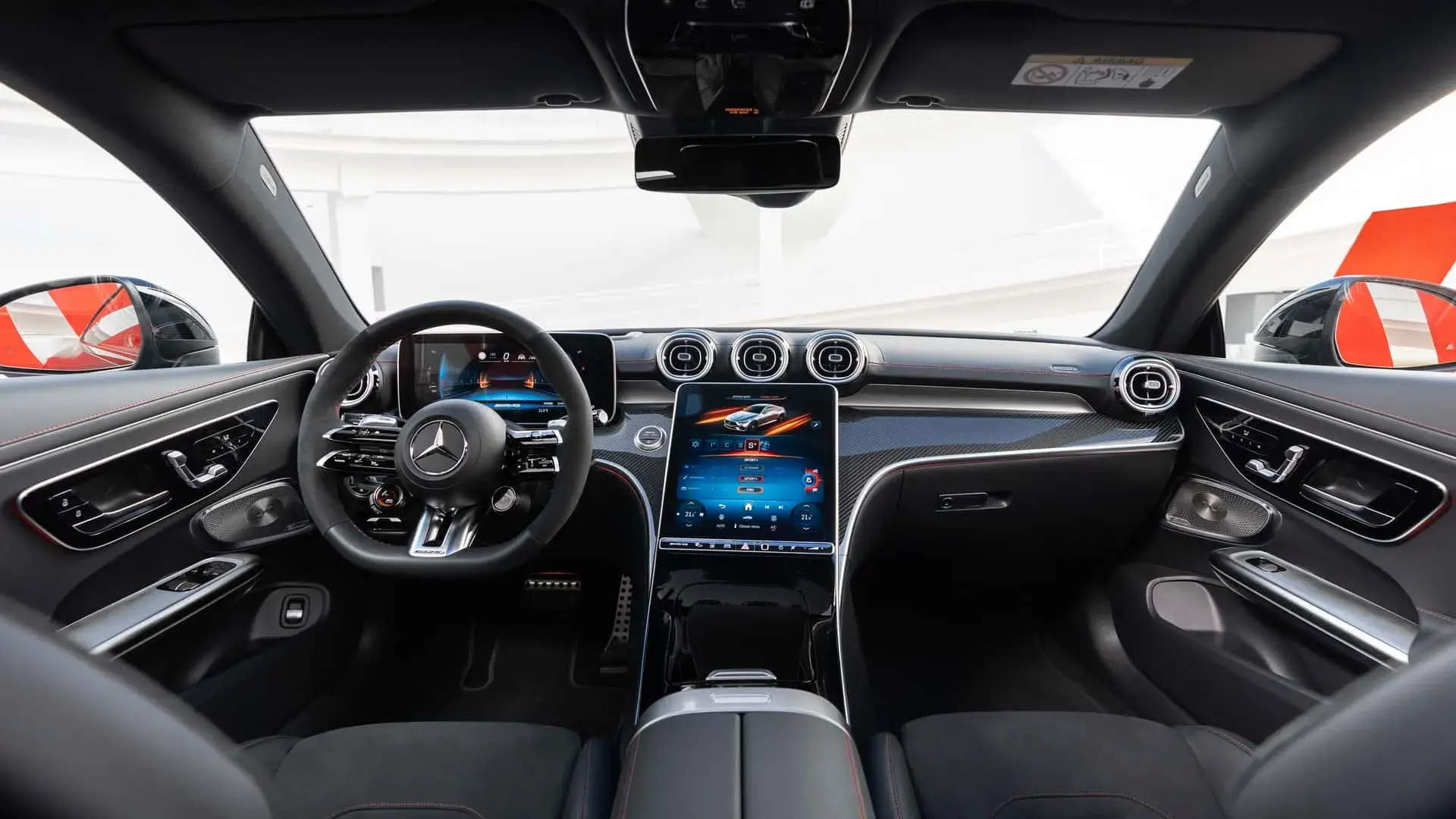 Novo híbrido leve Mercedes-AMG CLE 53 4Matic+ Coupé tem 449 cv | Webmotors