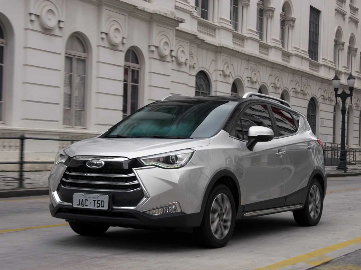 Dez carros que venderam só uma unidade em 2023 | Webmotors