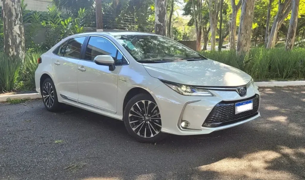 Conheça as gerações do Toyota Corolla