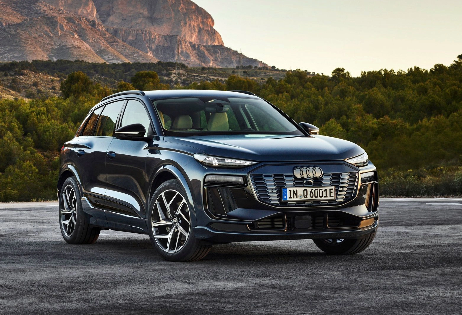 Audi Q6 nasce e chega em breve ao Brasil; descubra quando