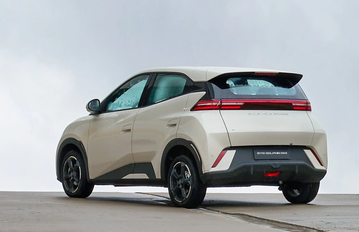 Dolphin Mini bate recorde com 3 mil emplacamentos