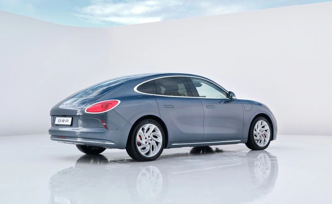 GWM revela imagens do sedã Ora 7