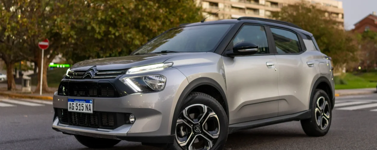 Feito no Brasil, Citroën C3 Aircross chega bem diferente ao mercado ...