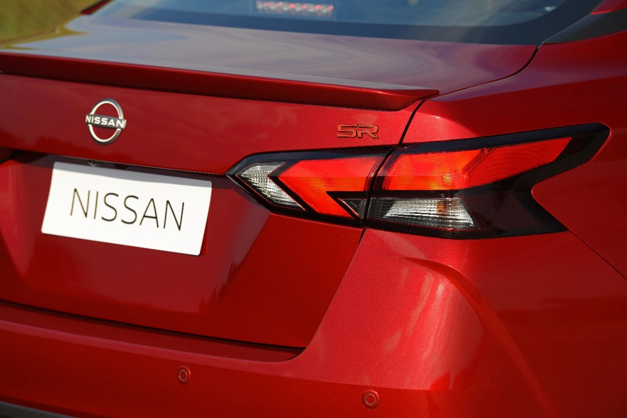 Nissan Versa SR: detalhes e preço a versão esportivada do sedã