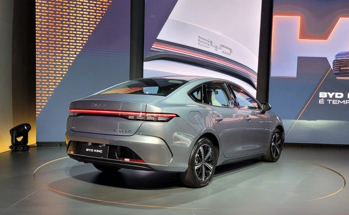 BYD King é lançado oficialmente e preço surpreende