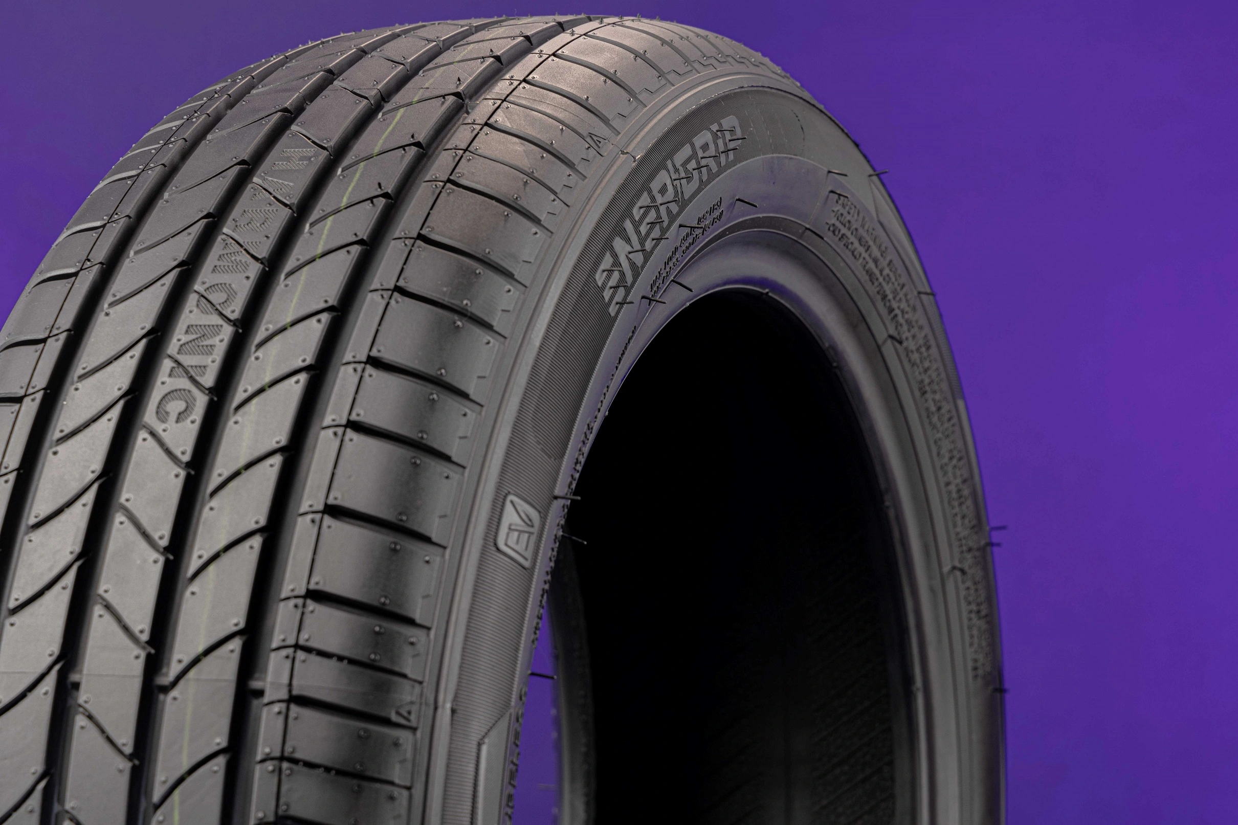 Carros elétricos têm nova opção de pneu