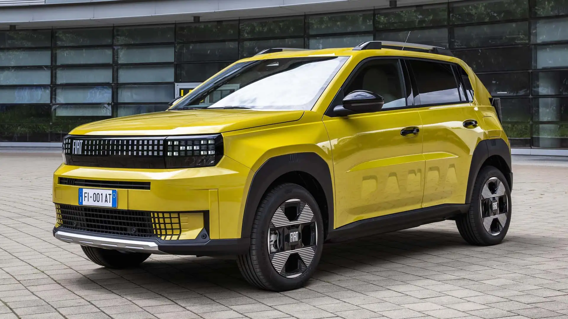 Fiat Grande Panda é Apresentado Oficialmente Na Itália