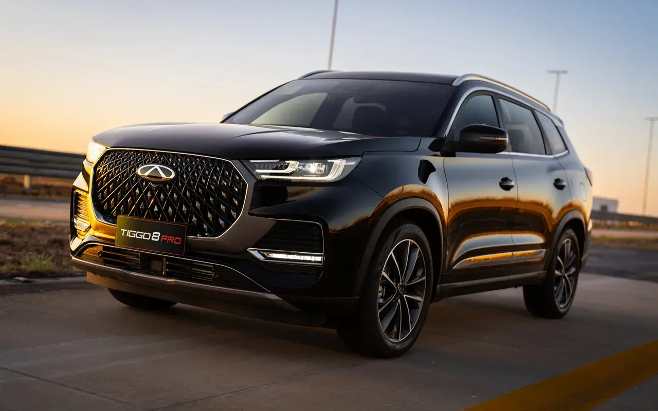 Tiggo 8 Pro é maior e mais barato que SUV popular