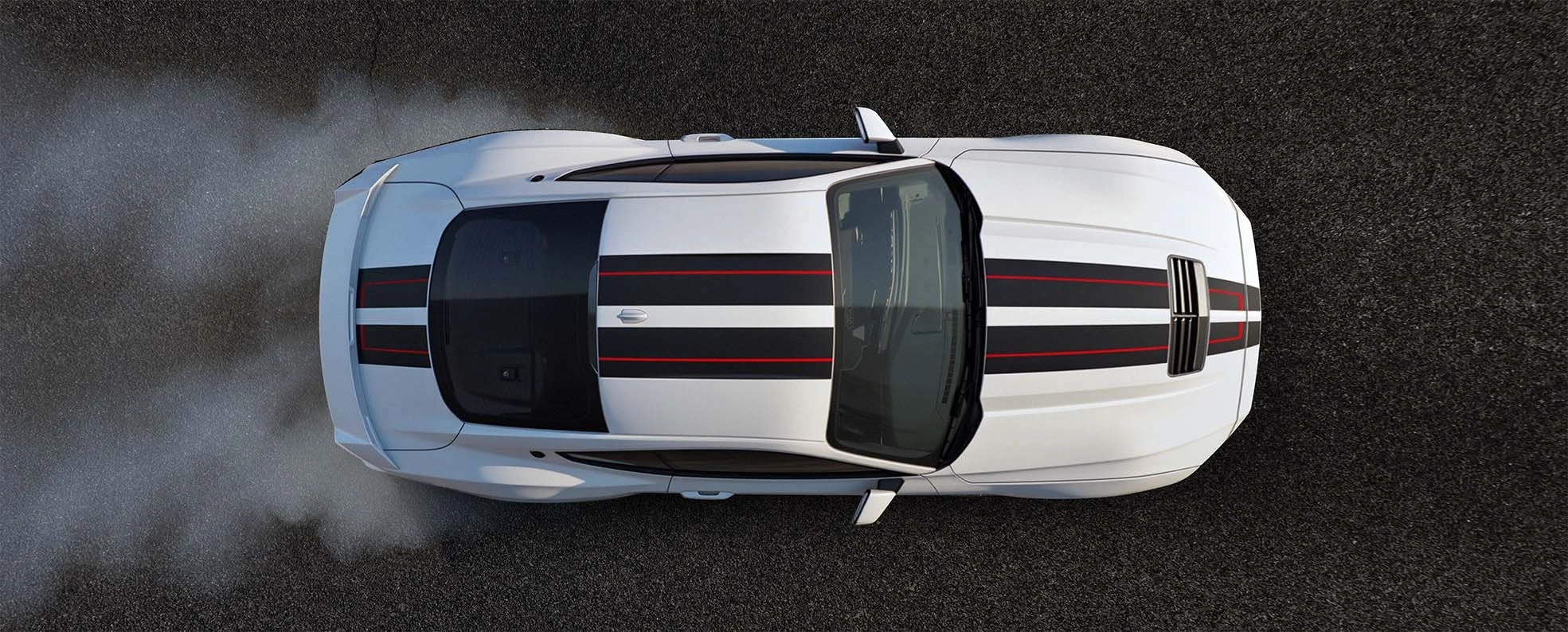 Ford revela primeira foto externa do Mustang GT MT