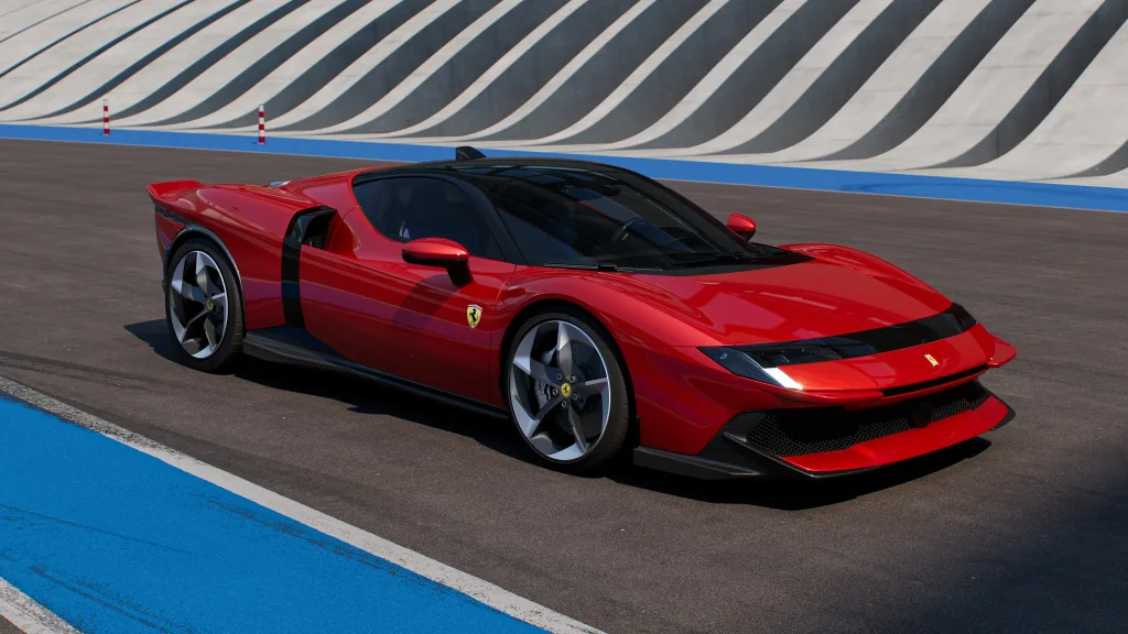 Ferrari terá 6 novos carros em 2025. Um será elétrico